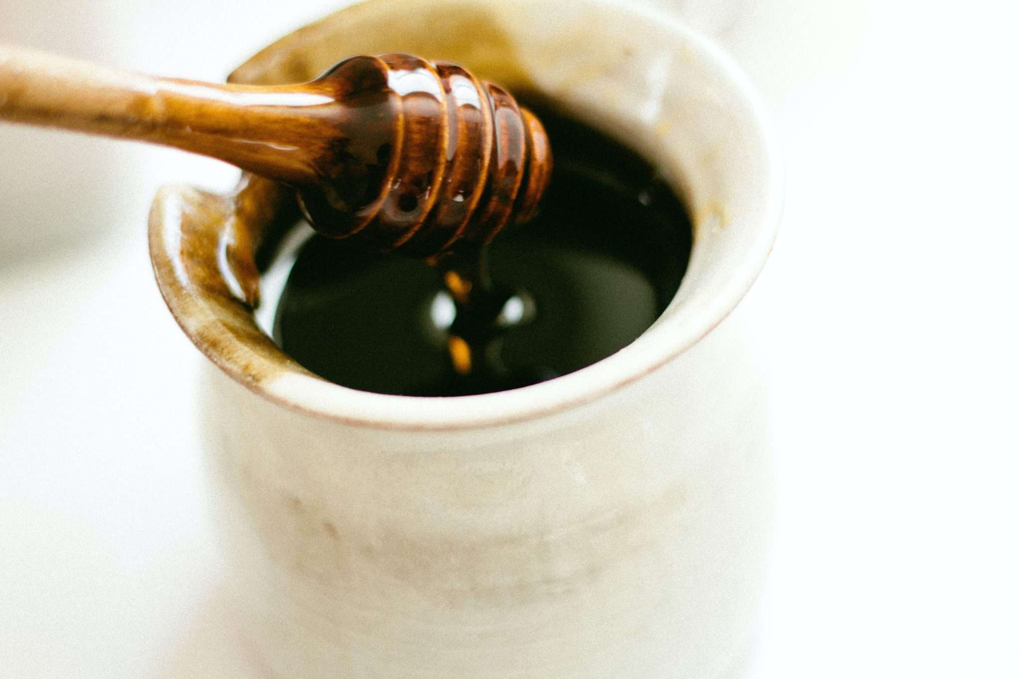 Piloncillo Syrup Recipe (Miel De Panela) - Gimme Yummy